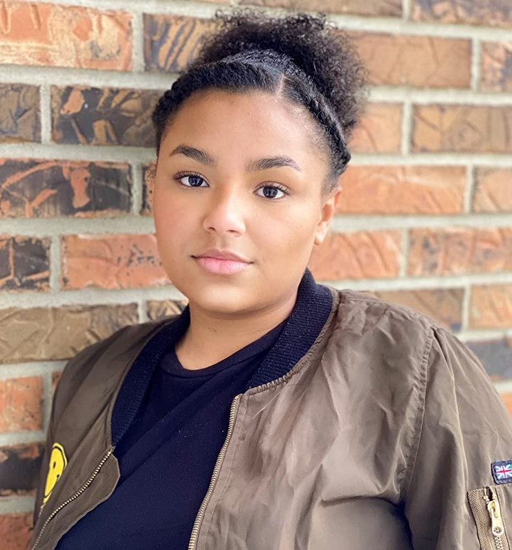 Picture of Saoirse Scott