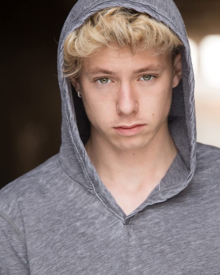 Mackenzie Sol Williamson picture