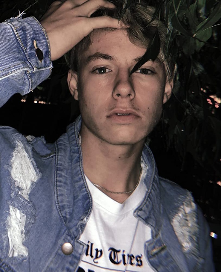 Picture of Mackenzie Sol Williamson