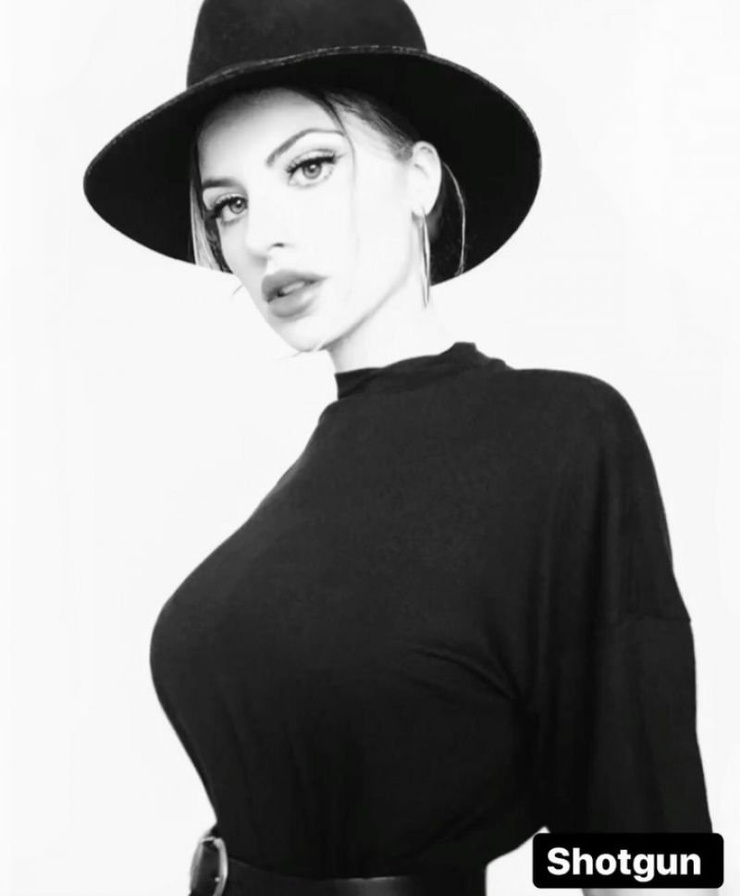 Picture of Ashley Schultz