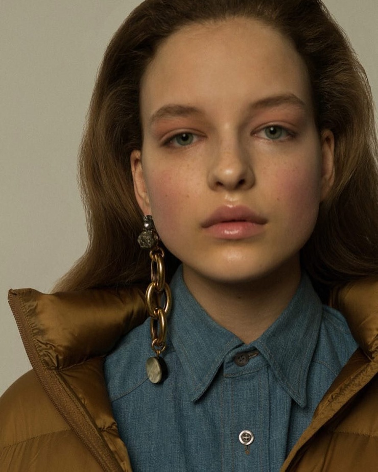 Picture of LERA QWEEN