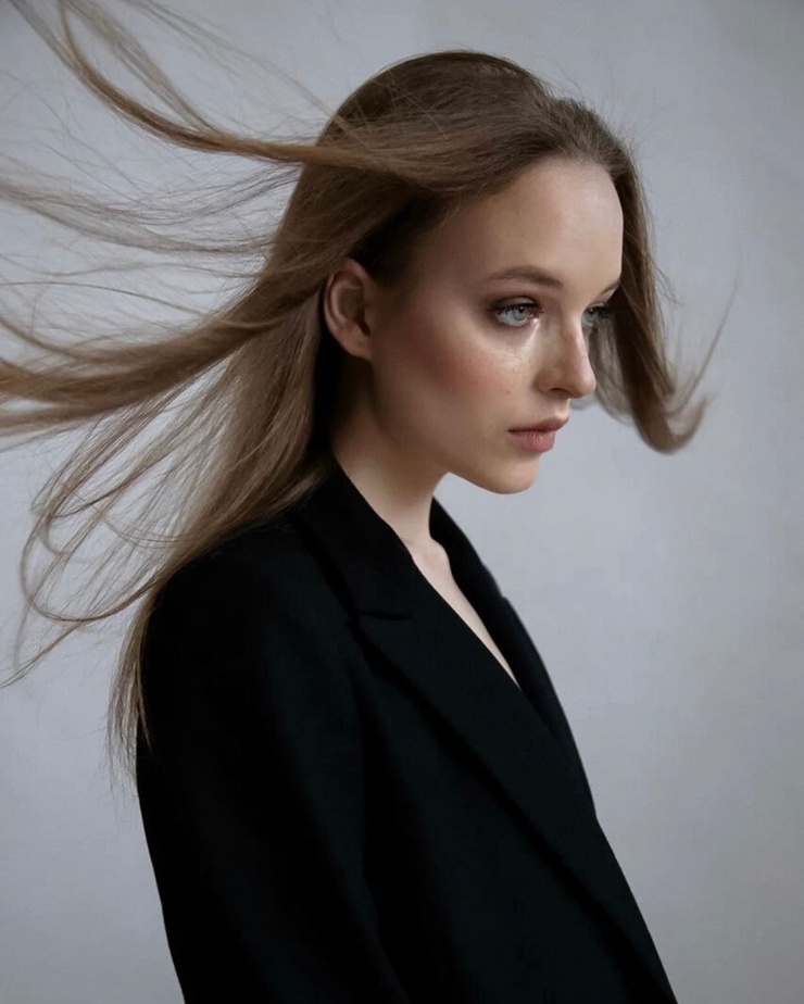 Picture of LERA QWEEN