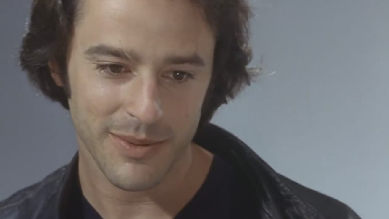 Picture of Gil Bellows