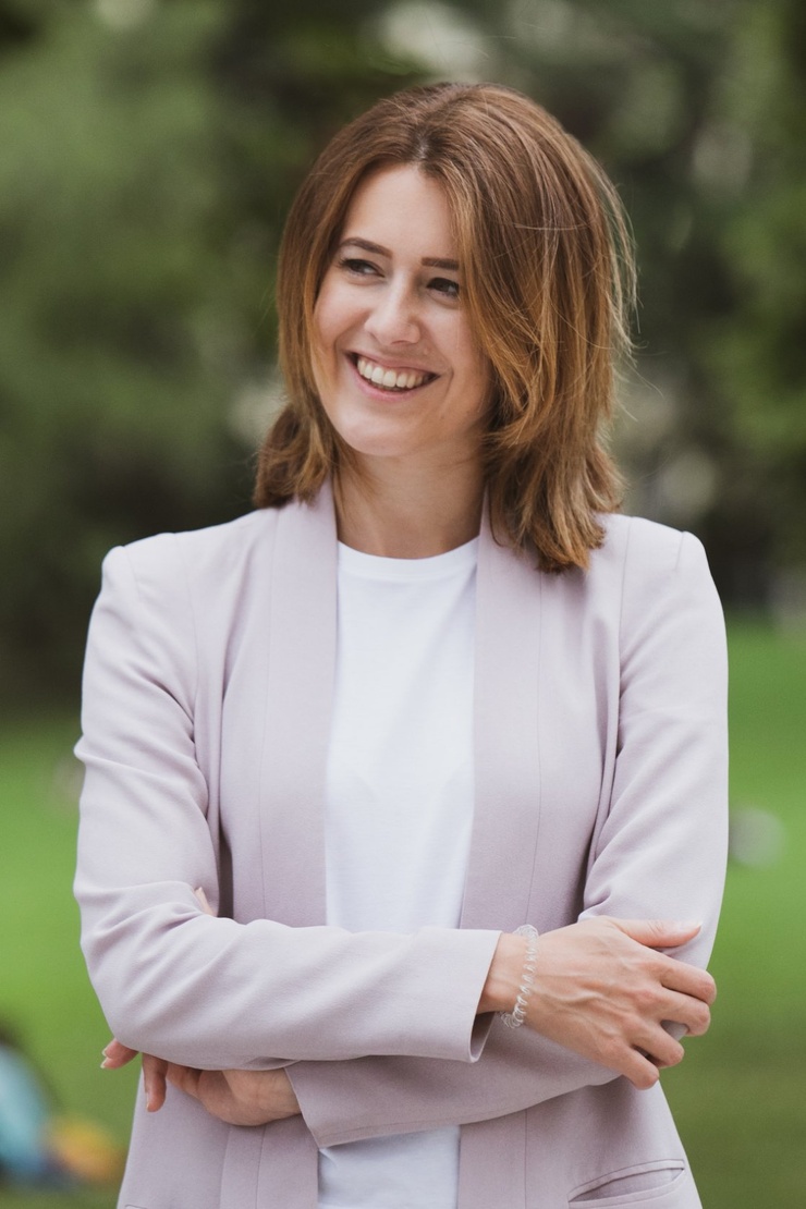 Claudia Gamon picture