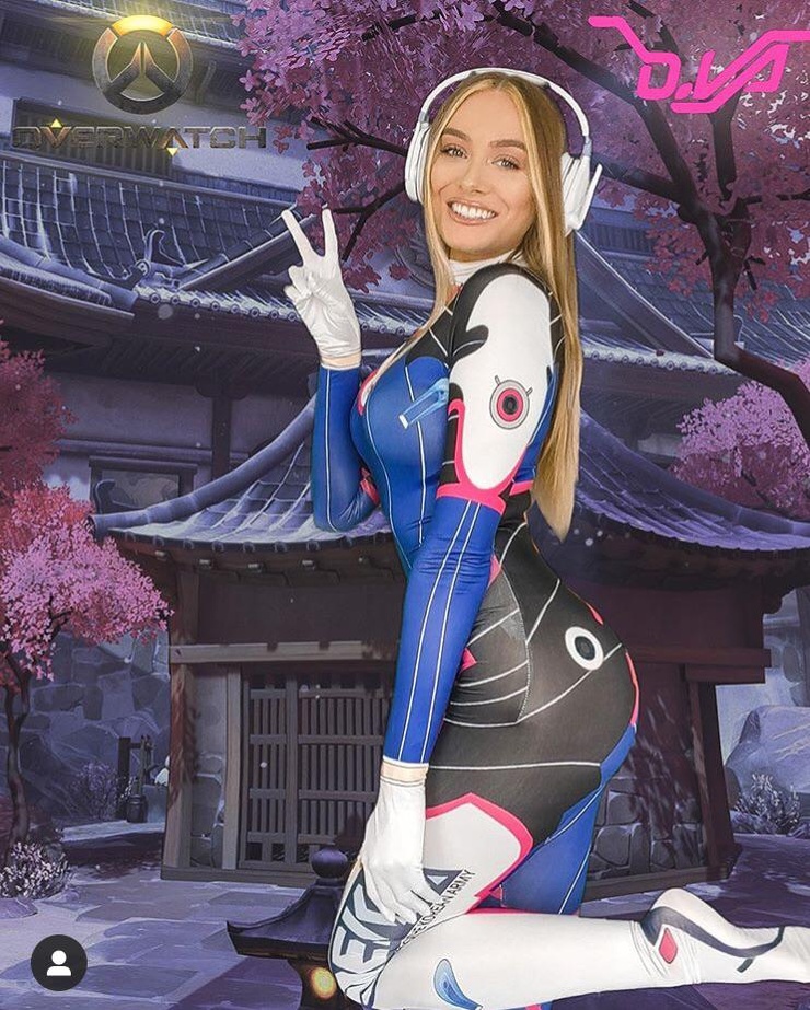 Picture of Elz the Witch