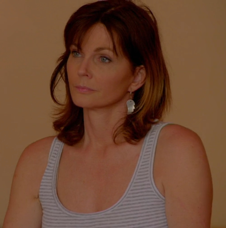 Annabel Giles
