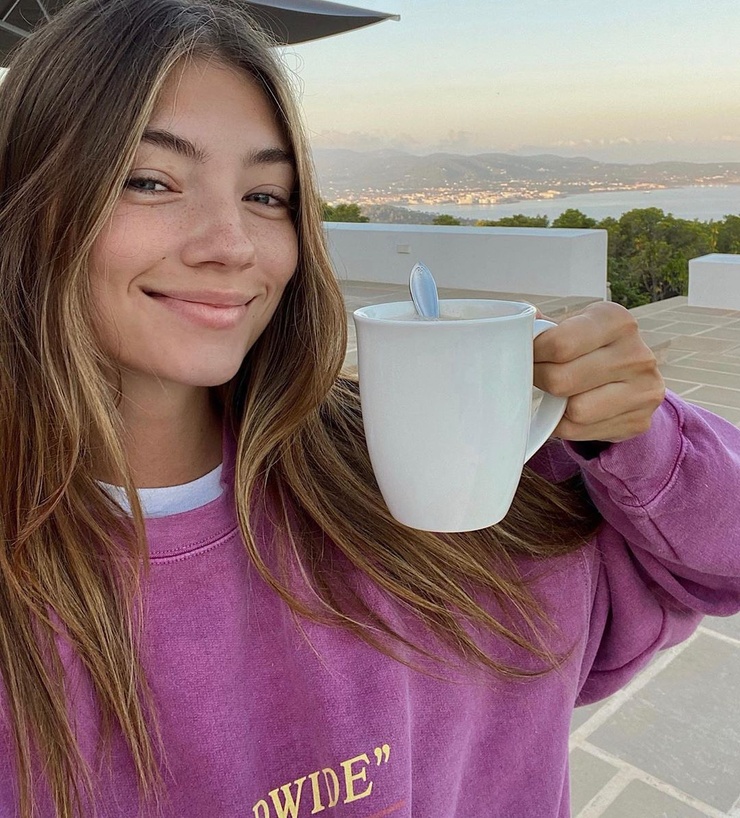 Picture of Lorena RAE