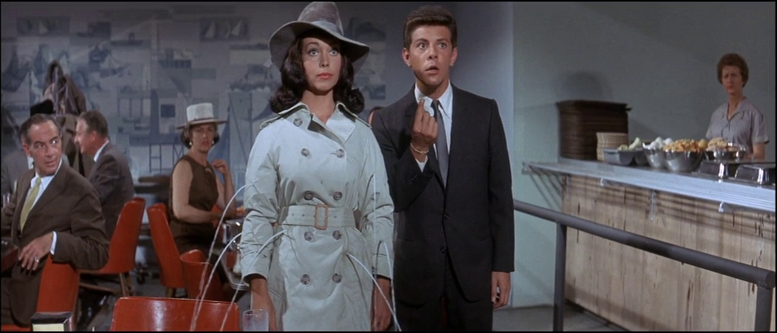 Picture of Dr. Goldfoot and the Bikini Machine