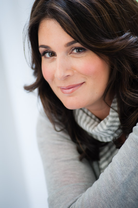 Picture of Nicole Oliver