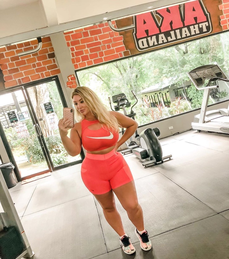 Taya Christian Picture