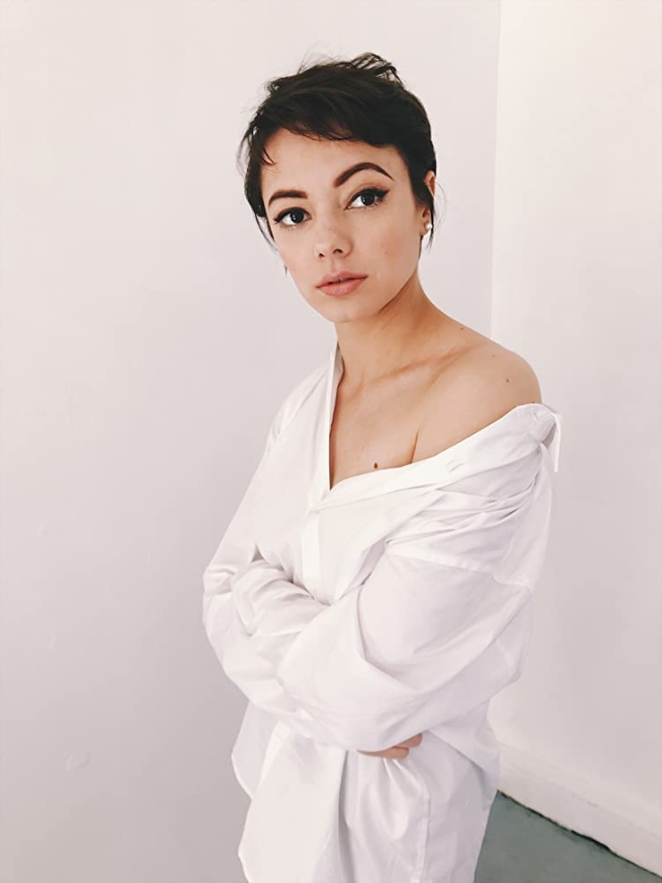 Picture of Laura Glavan