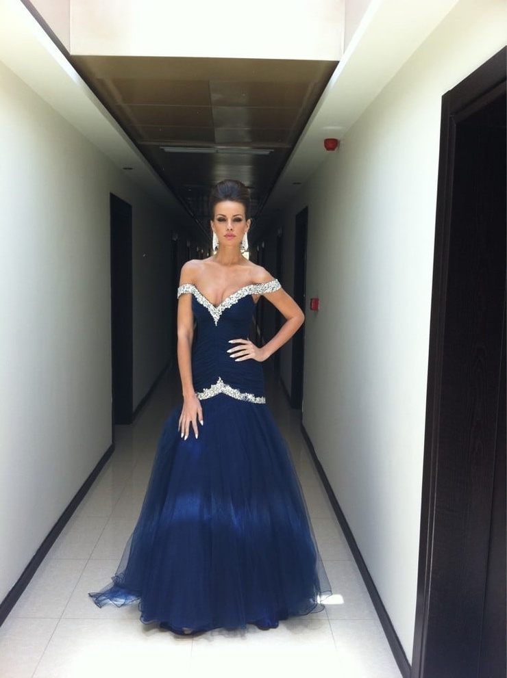 Re-Posted Aferdita Dreshaj (Orig w/ 8 Votes!)