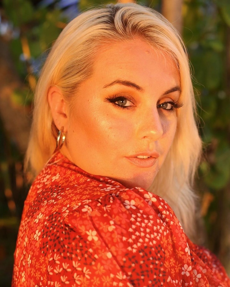 Felicity Hayward picture