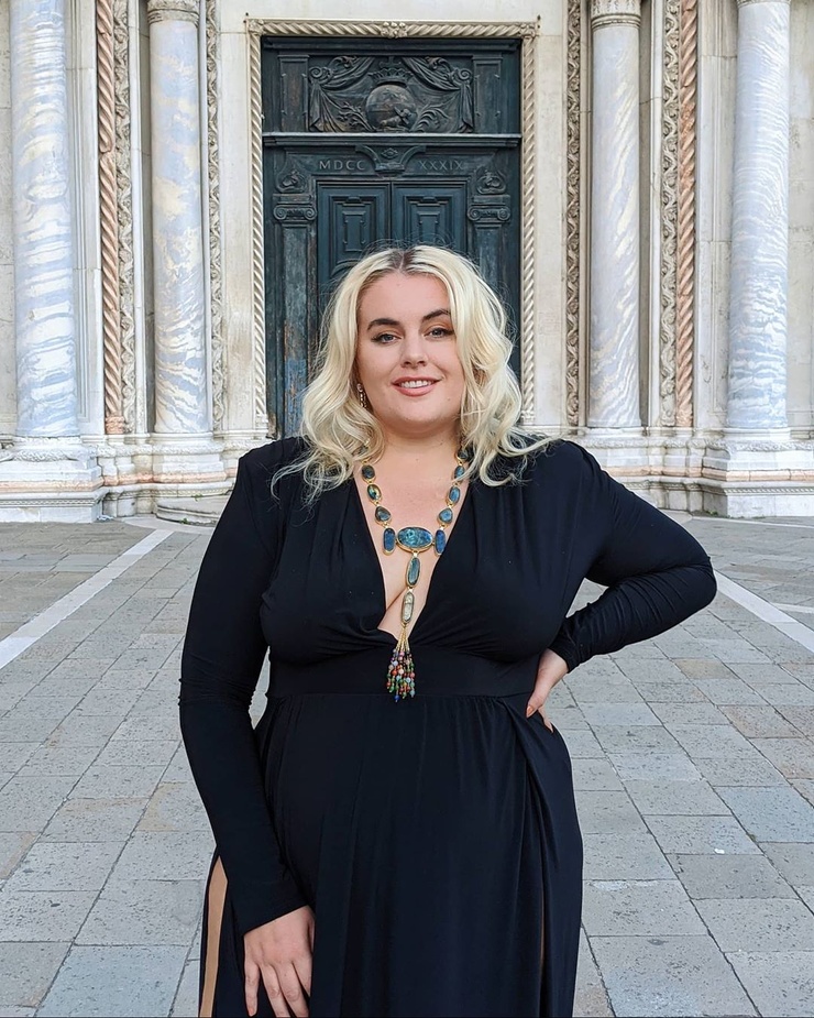 Felicity Hayward image