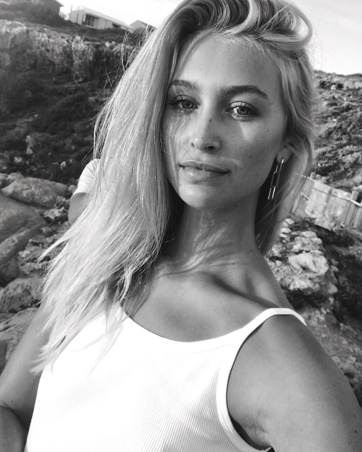 Picture of Lilly Lueesse