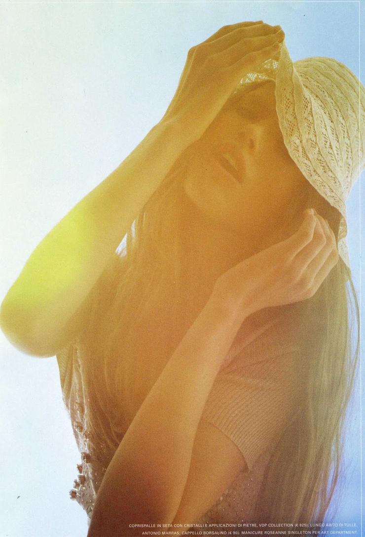 Taryn Davidson image