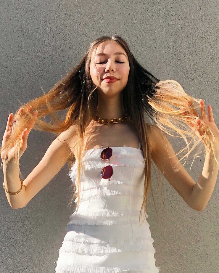 Picture of Lulu Lambros