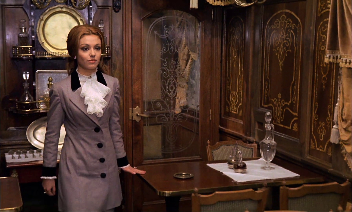 Picture of Horror Express (1972)