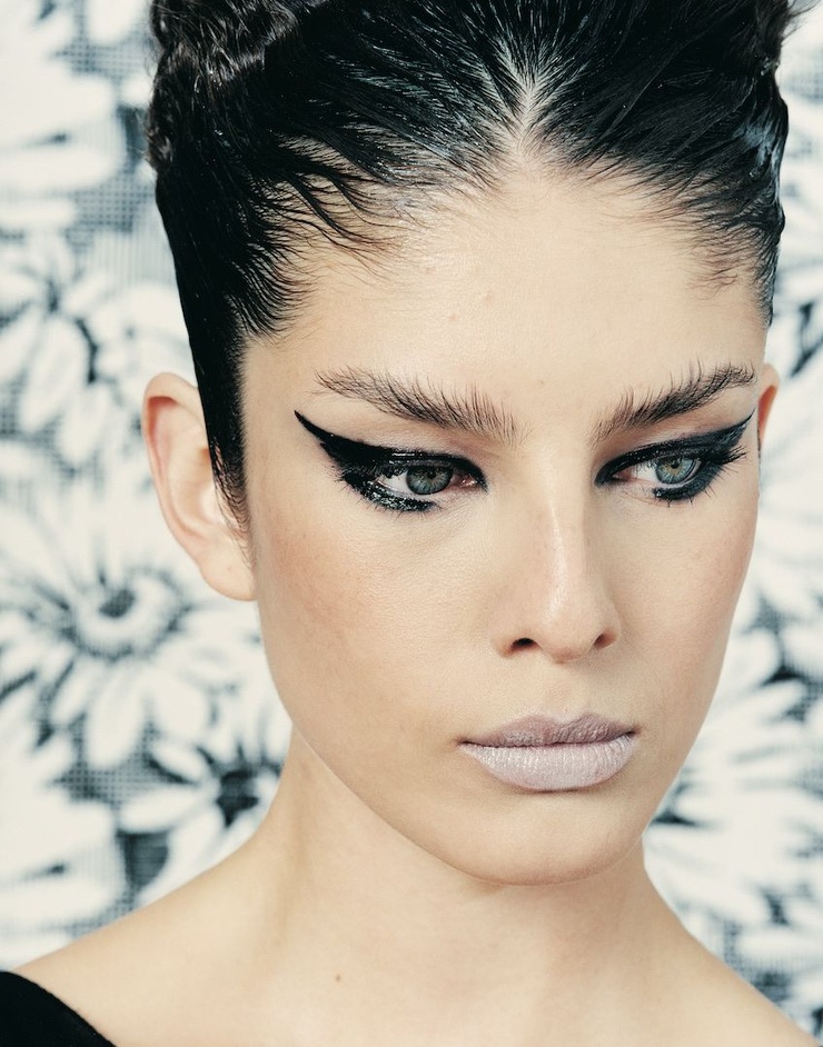 i-D UK August 2001 ph. by Kayt Jones