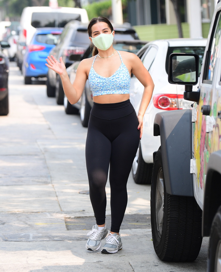 Image of Addison Easterling