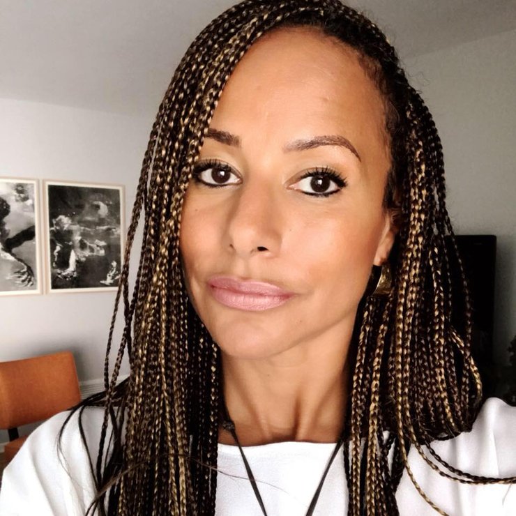 Picture of Amy Dubois Barnett