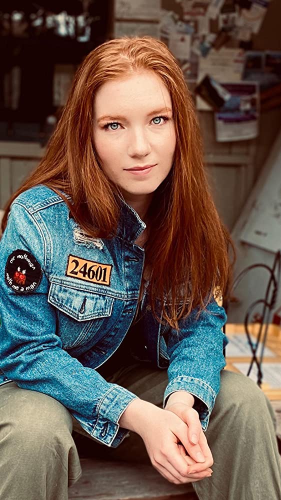 Picture of Annalise Basso