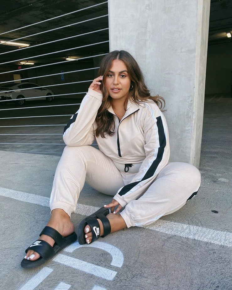 Picture of Ayesha Perry-Iqbal