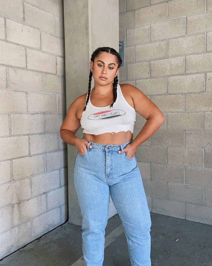 Picture of Ayesha Perry-Iqbal