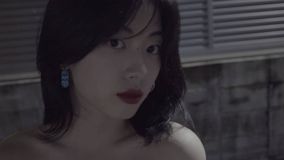 Picture of Shin Se-Hwi