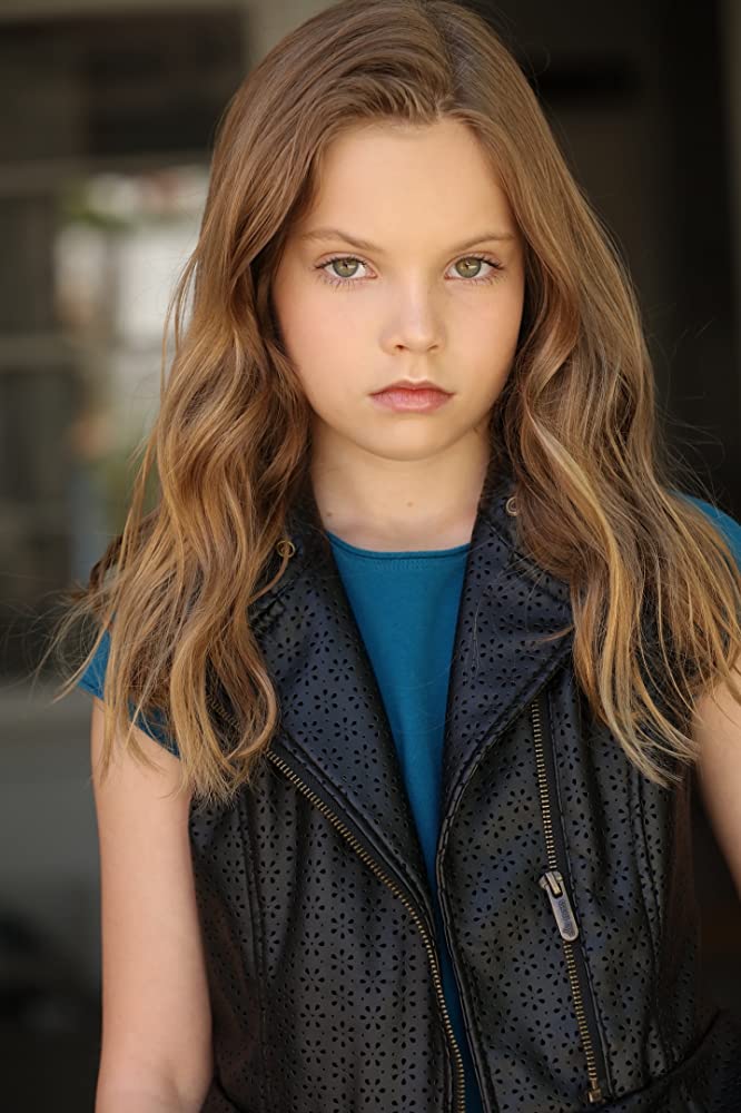 Picture of Violet Hicks