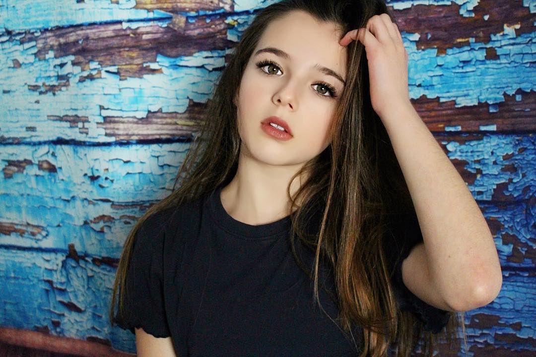 Alexa Nisenson image