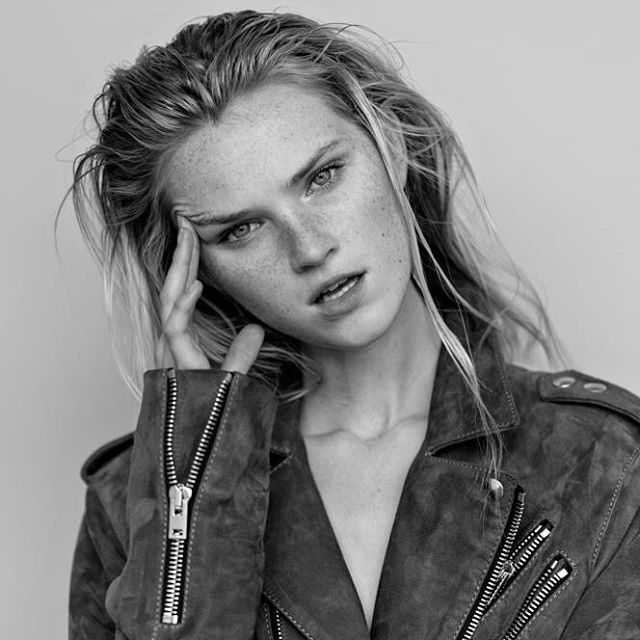 Image of Alexa Reynen