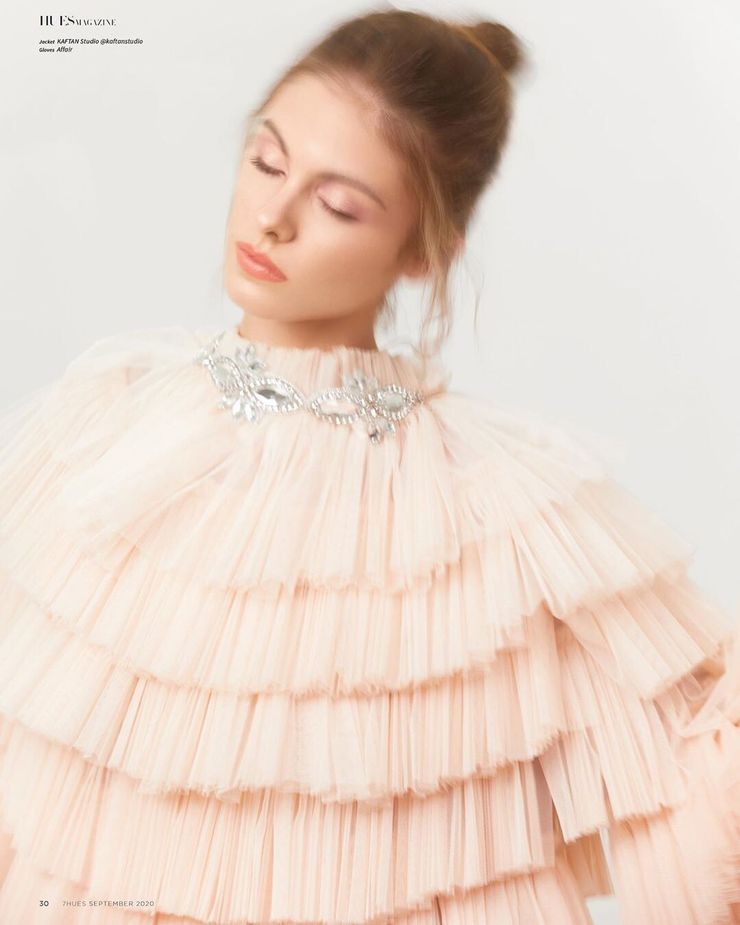 Picture of Carmella Rose