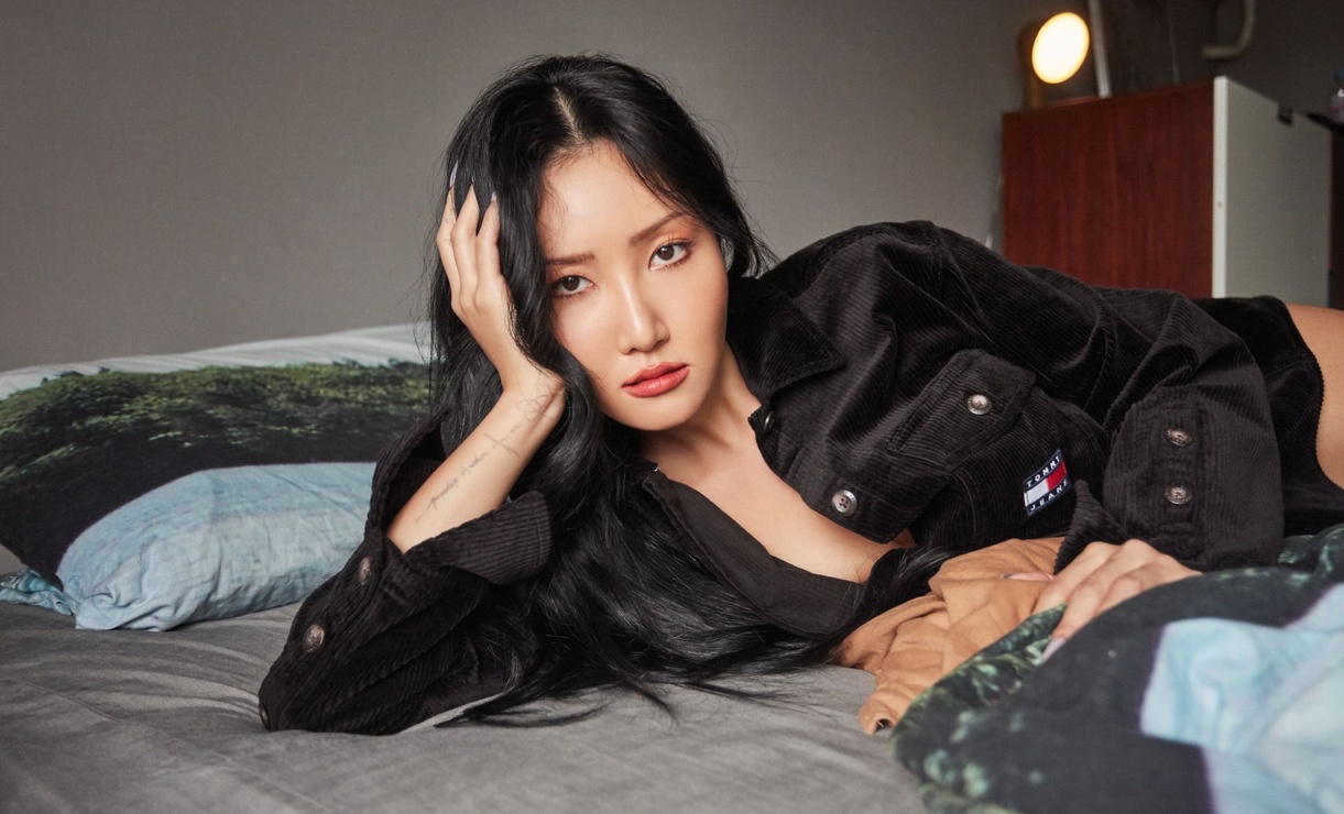 Picture of Hwasa
