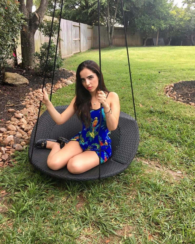 Picture of Alice Clapp