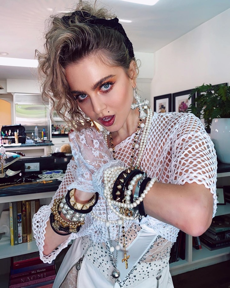 Picture of Anne Winters