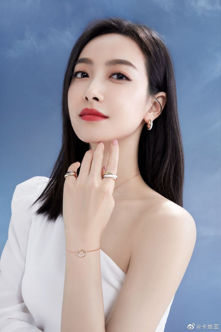 Picture of Victoria Song