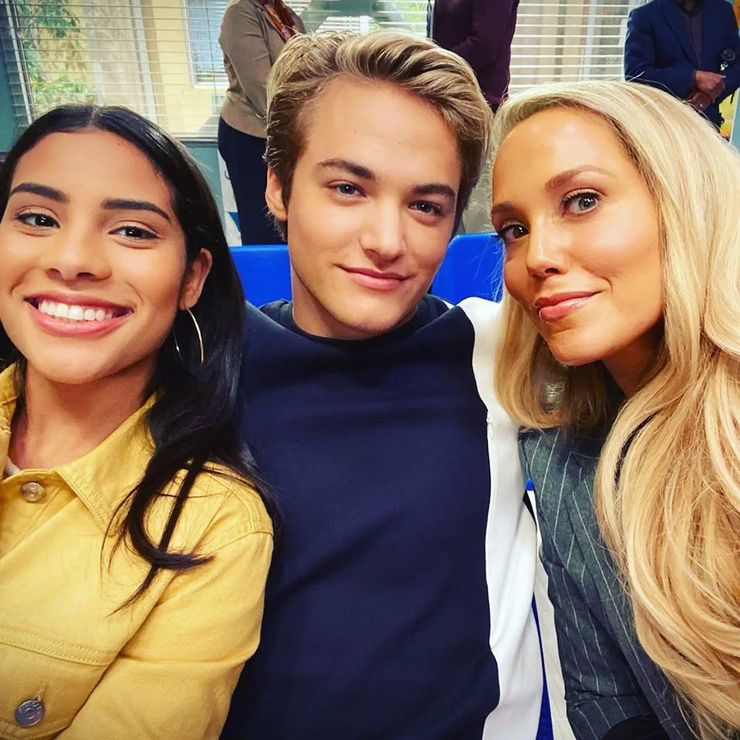 Picture of Mitchell Hoog