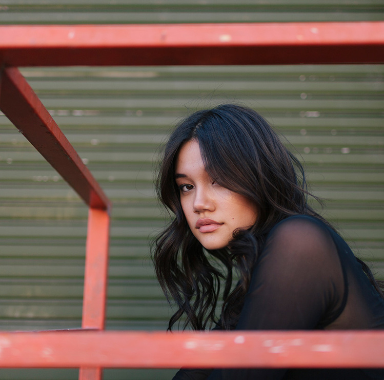 Picture of Gabrielle Current