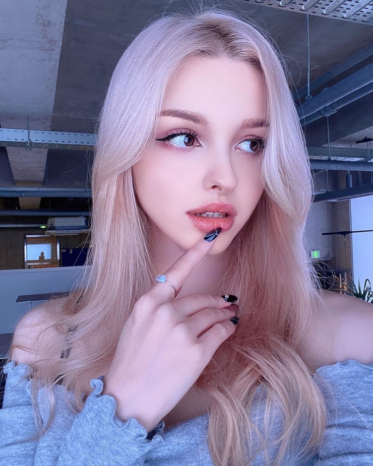 Elina Karimova