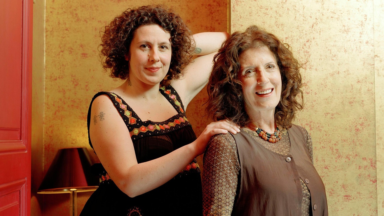 Sam Roddick, Anita Roddick