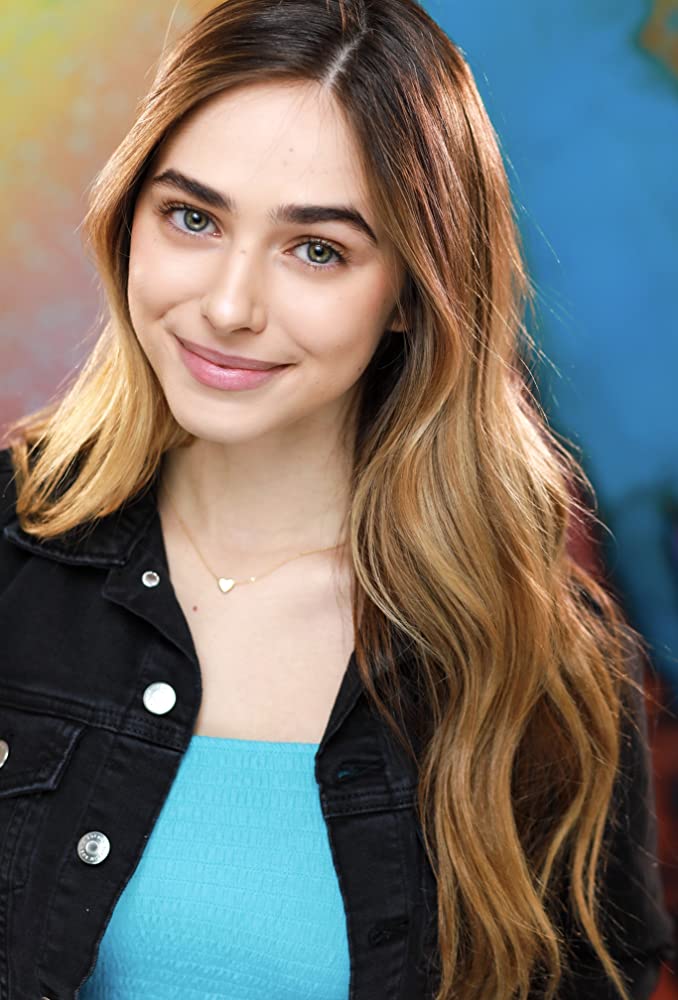 Picture of Ashley Puzemis