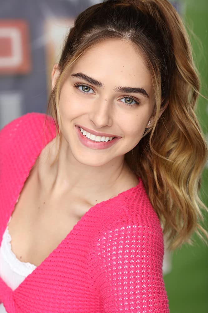 Picture of Ashley Puzemis
