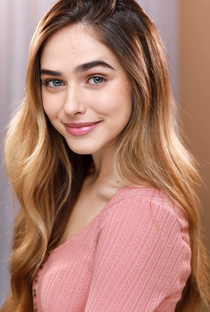 Picture of Ashley Puzemis