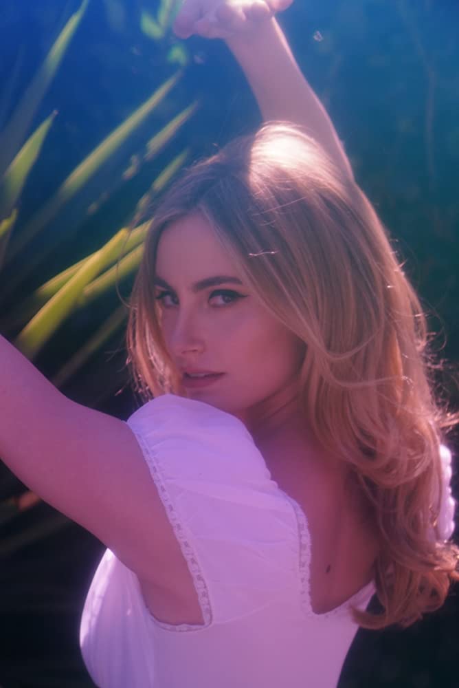 Picture of Annie Hamilton