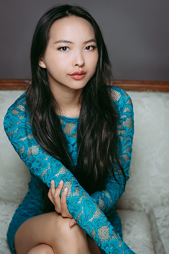 Picture of Julie Tao