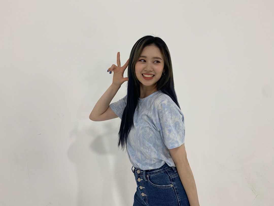 Elly (엘리) picture