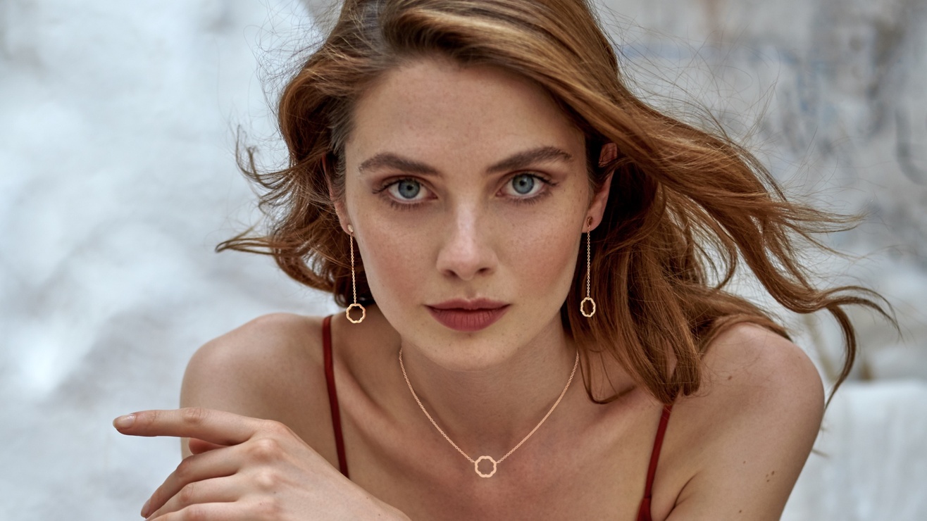 Juliet Searle picture