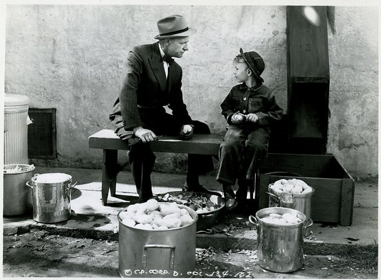 Jonathan Hale, Larry Simms