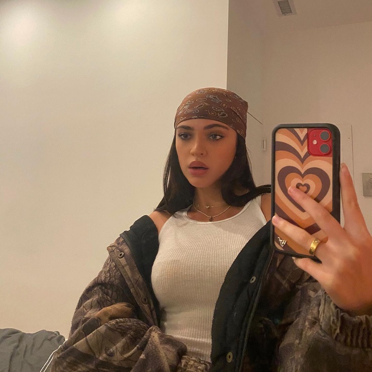 Picture of Luna Blaise